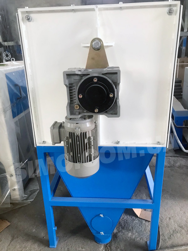 Screening machine ЦС-2: Grain processing equipment