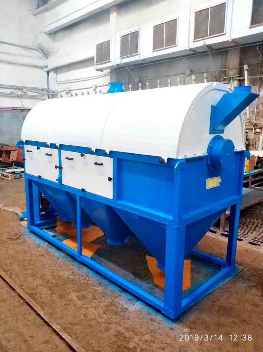 Screening machine ЦС-1M - Equipment for controling products of grain ...